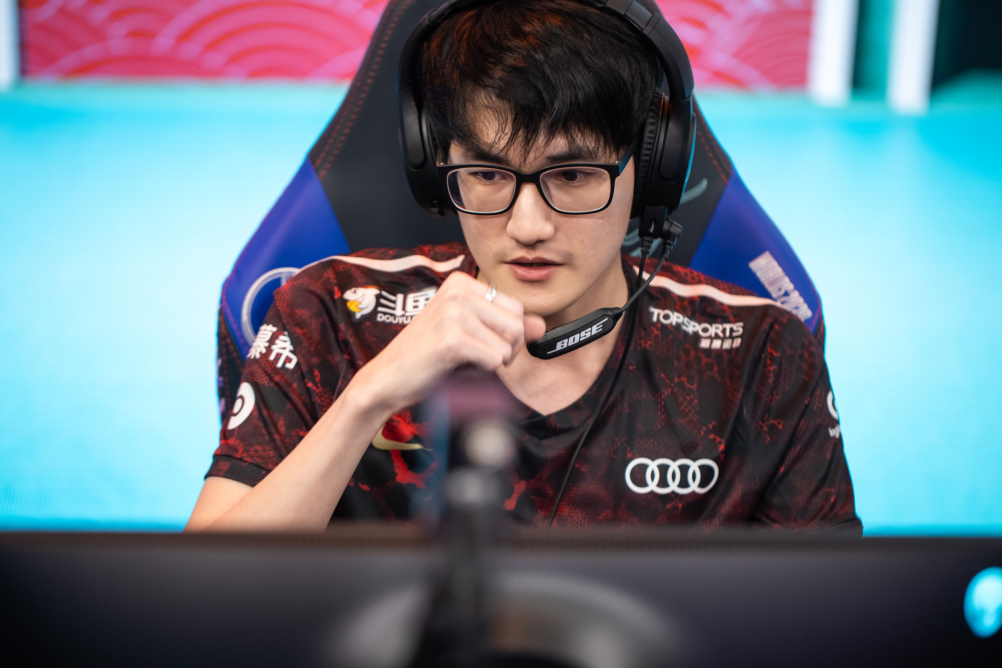 Karsa - đối trọng của SofM ở bán kết CKTG 2020